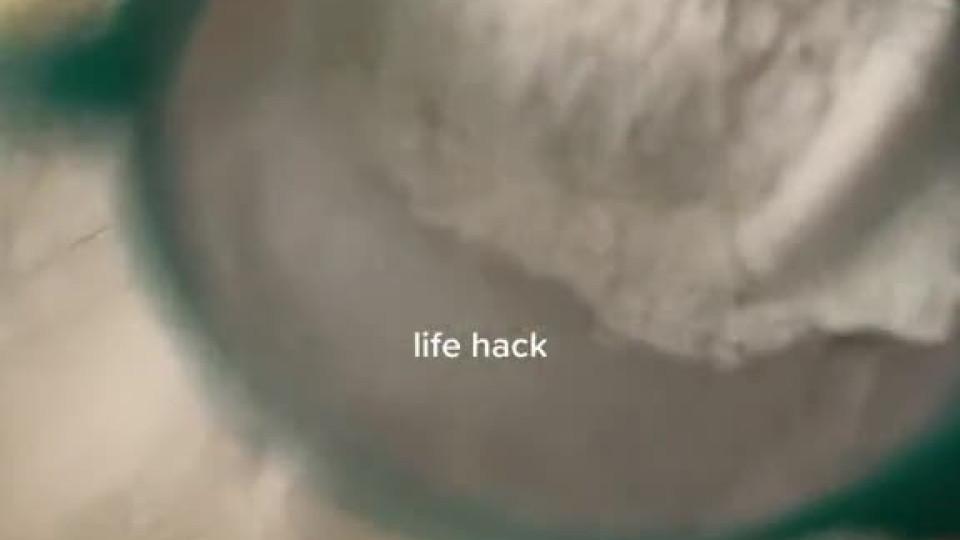 Massage Gun Flour Sifter - Buzz Videos