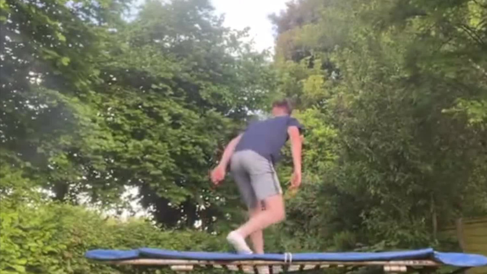 Trampoline Tricks Cut Short - Buzz Videos