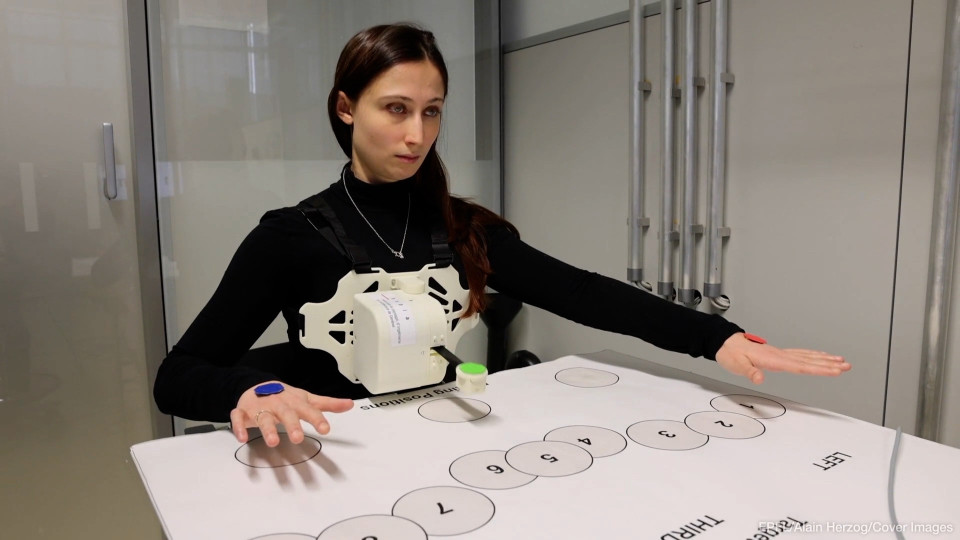 Scientists Create Third Robotic Arm You Can Control With Your Diaphragm ...